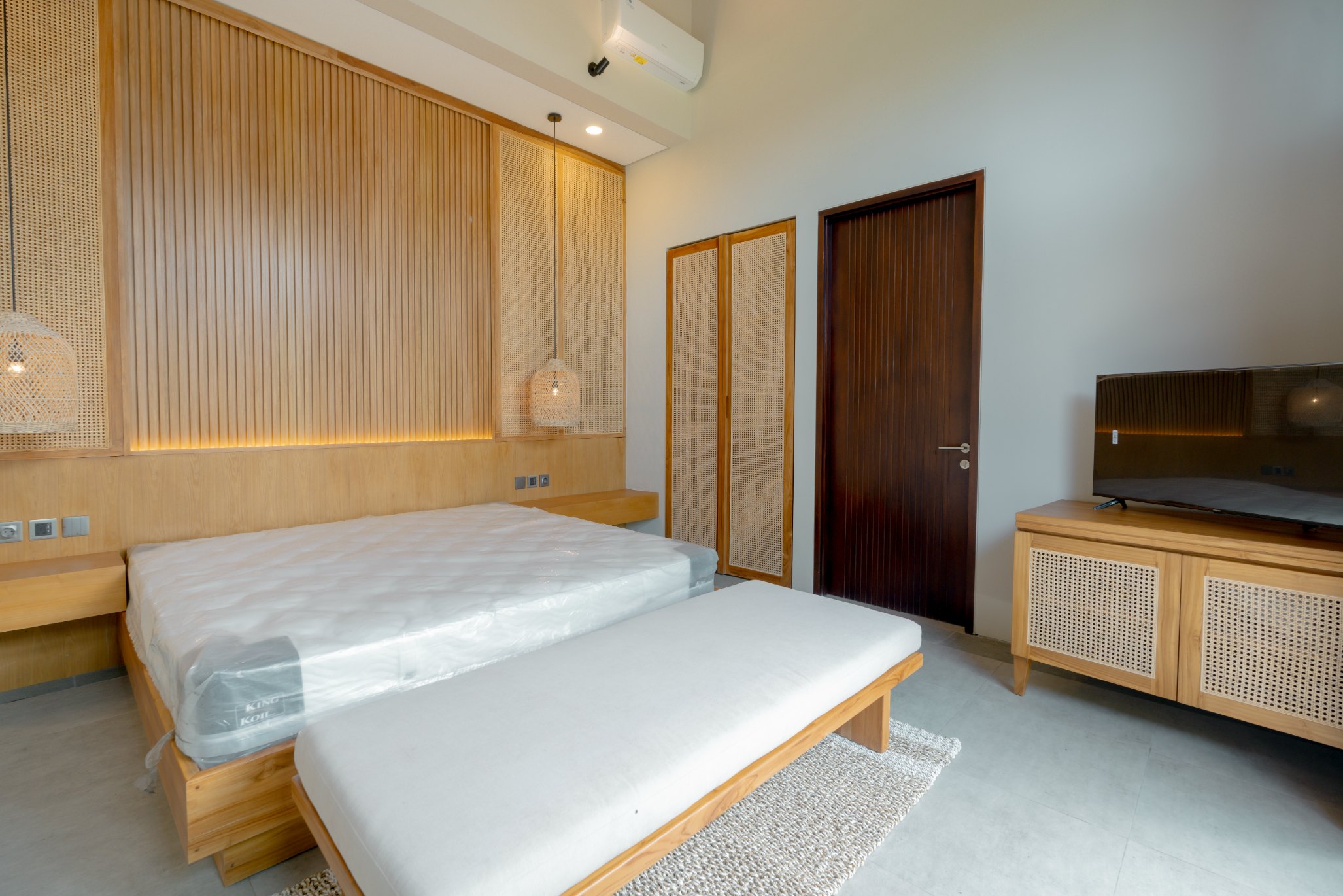 Royal Villa Seseh Beach Resort - AJNA Property
